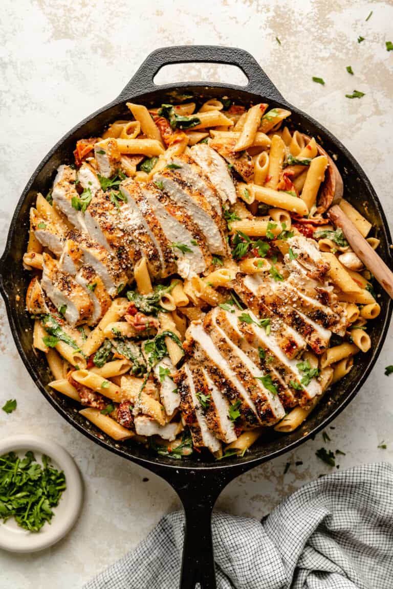 One-Pot Chicken Florentine Pasta - The Defined Dish